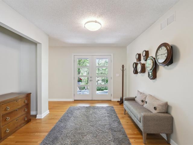 13282 Oak Brook Drive