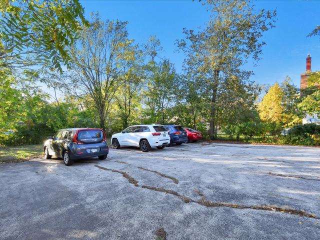 1328 Main Street