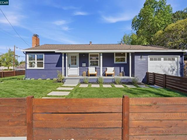 1328 Mesa St, Concord, CA 94518
