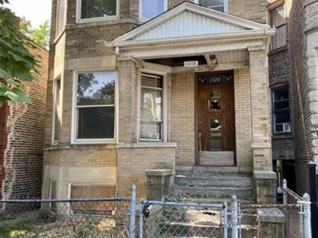 1328 N Avers Ave, Chicago, IL 60651