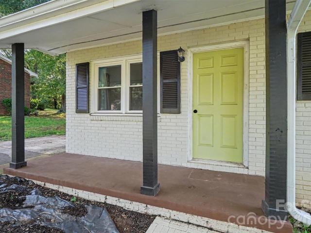1328 Newton Street