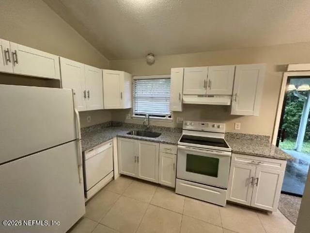 1328 Bay Hill Blvd, Unit B, Orange Park, FL 32065 | MLS #2142