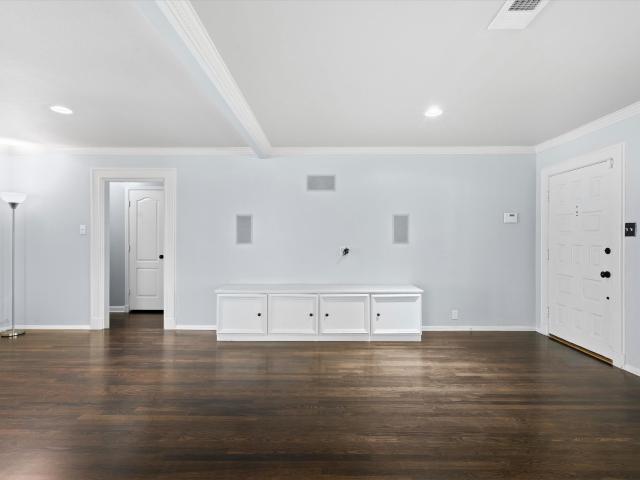 1328 Bingle Rd, Houston, TX 77055 | MLS #65629