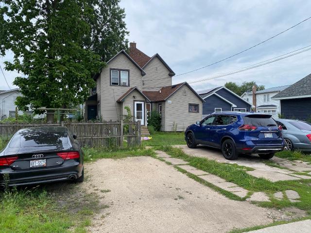 1328 Caledonia St, Unit 1324 1326 1328 1
