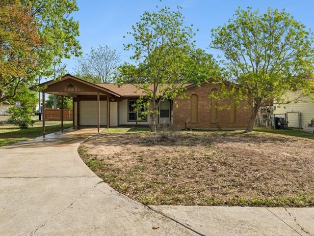 1328 Chestnut Dr, Schertz, TX 78154