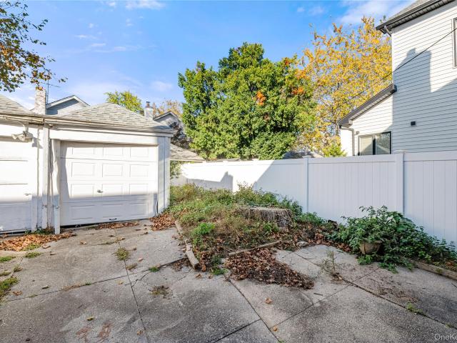1328 East 35th Street