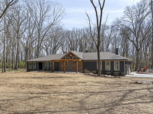 1328 Farmwood Dr