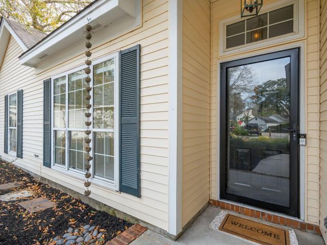 1328 Horseshoe Bend