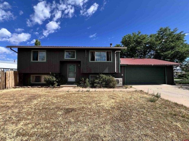 1328 Jackson St, Cortez, CO 81321