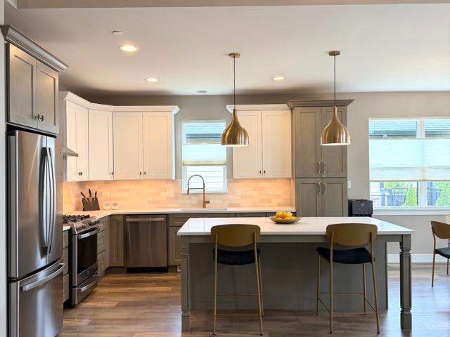 1328 Lacoma Court