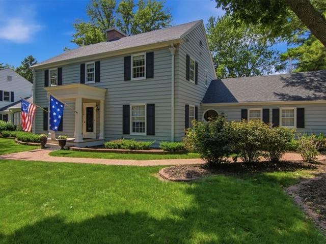 1328 Park Ave, Eau Claire, WI 54701
