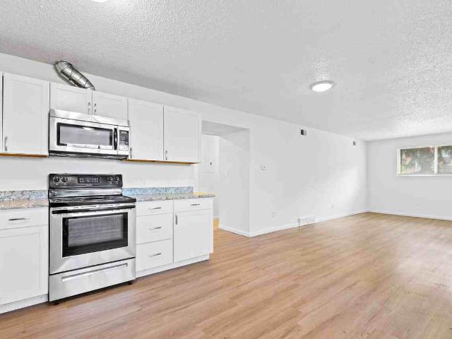 1328 S Coffman St. 3 Bedroom Apartment for Rent at 1328 S Coffman St, Longmont, CO 80501