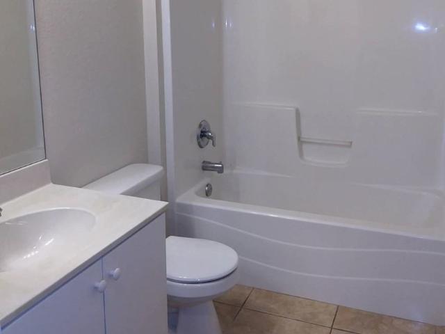 1328 SE 8th Ave 2 Bedroom Apartment for Rent at 1328 Se 8th Ave, Cape Coral, FL 33990 Hancock