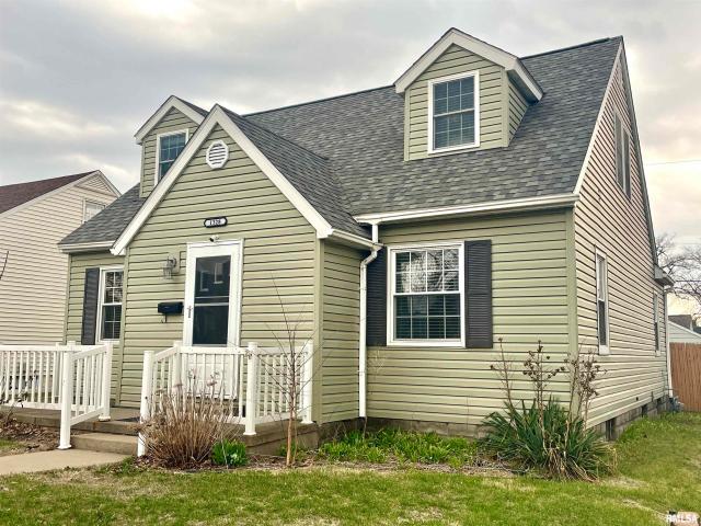 1328 W Circle Rd, Peoria, IL 61604 | MLS #PA1262 | Compass