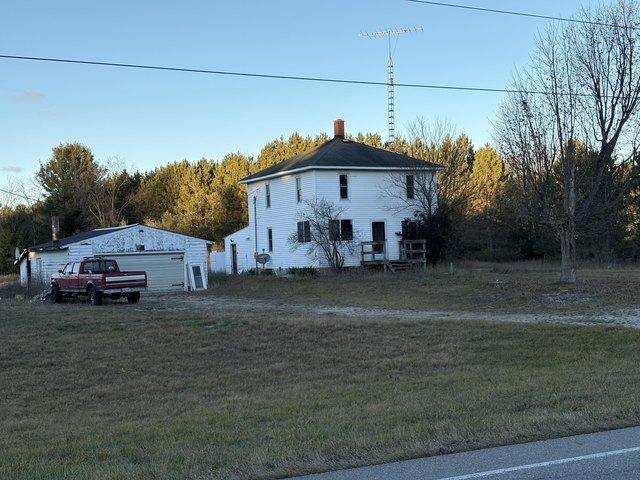1328 W Sugar Grove Rd, Scottville, MI 49454