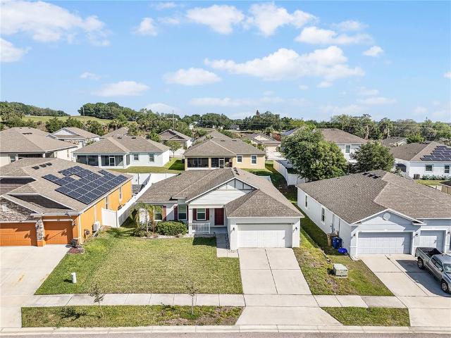 1328 Water Willow Dr, Groveland, FL 34736 | MLS #S5147 | Compass