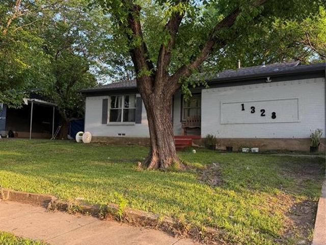 1328 Woodcrest Dr, Mesquite, TX 75149 | MLS #21227