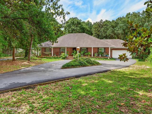 13293 Riverland Drive