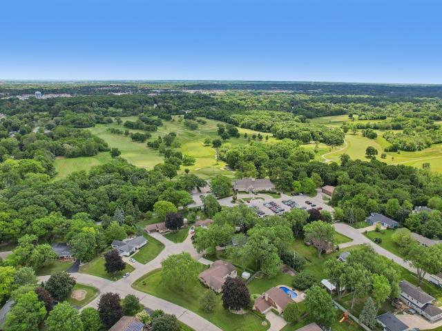 13295 W Old Oak Ct