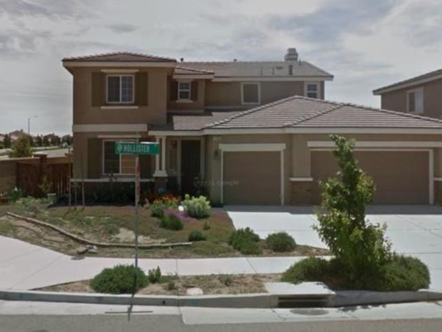 13295 Hollister, Hesperia, CA 92345