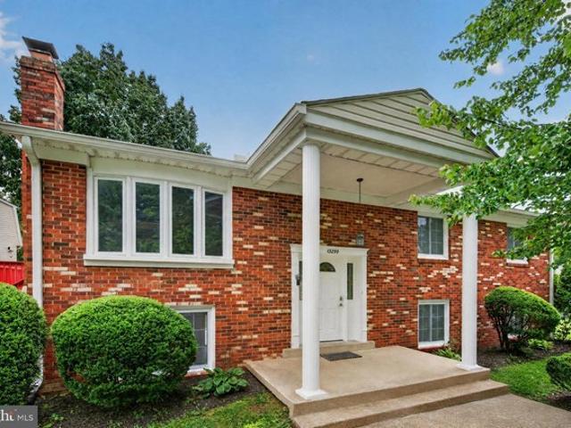 13299 Nassau Dr, Woodbridge, VA 22193