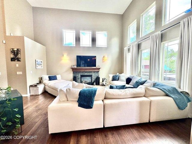 13299 Rosser Dr, Eagle River, AK 99577