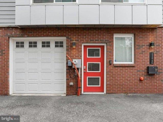 1329 N 17th St Apt D, Philadelphia, PA 19121