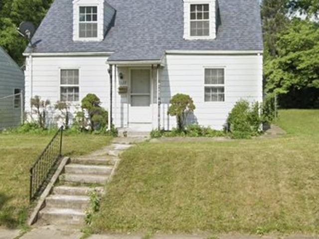 1329 N Elmer St, South Bend, IN 46628