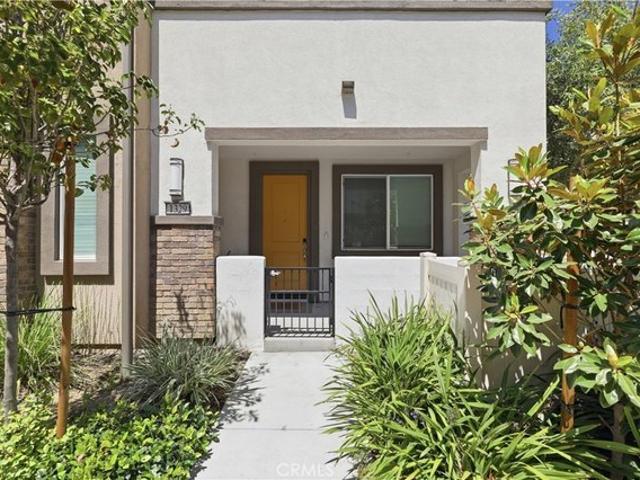 1329 Nimbus Ct, Pomona, CA 91768