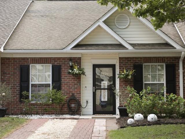 1329 Old Tabby Ln, Mount Pleasant, SC 29464