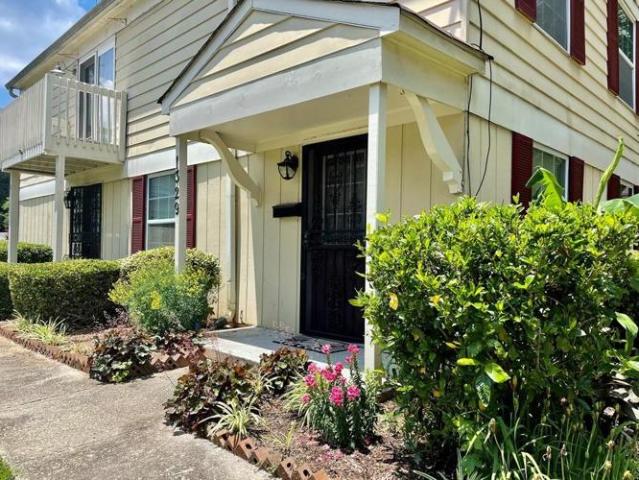 1329 Old Coach Road Sw, Marietta, GA