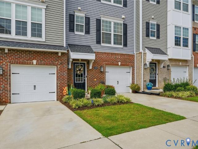 1329 Claytor Lane