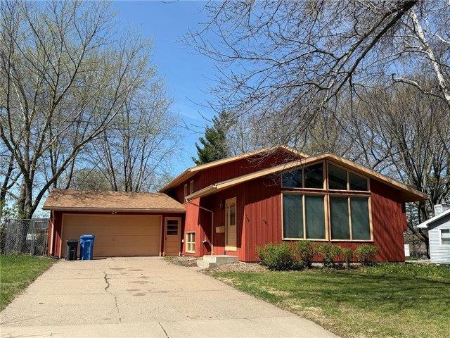 1329 Conrad Dr, Winona, MN 55987
