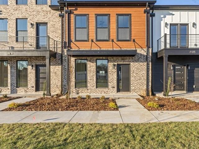 1329 Rebecca Johns Dr, Murfreesboro, TN 37128