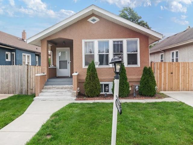 1329 S 12th Ave, Maywood, IL 60153
