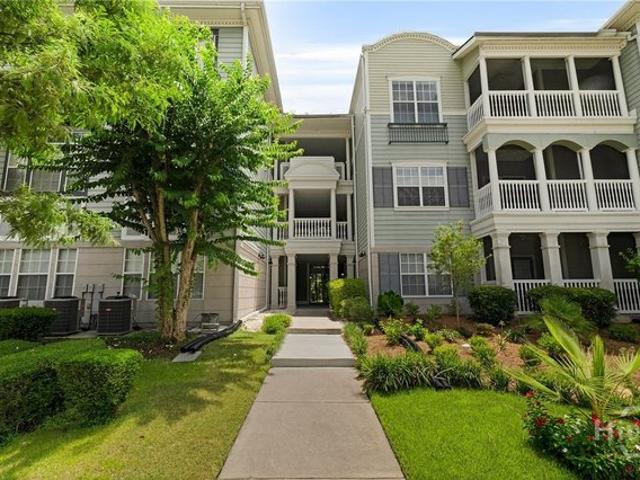 1329 Whitemarsh Way, Savannah, GA 31410