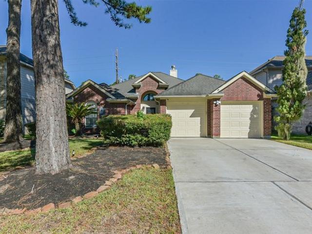 13203 Yaupon Holly Ln, Houston, TX 77044