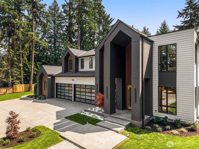 13203 NE 54th Pl, Bellevue, WA 98005