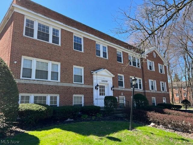 13200 Fairhill Road 7