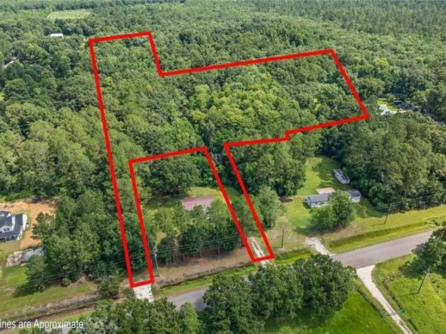 13200 Old Pascagoula Rd, Grand Bay, AL 36541