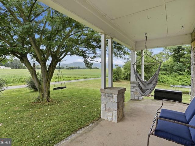 13201 Buchanan Trail West