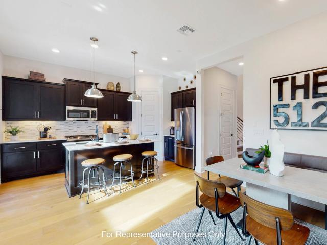 13201 Keefer Dr