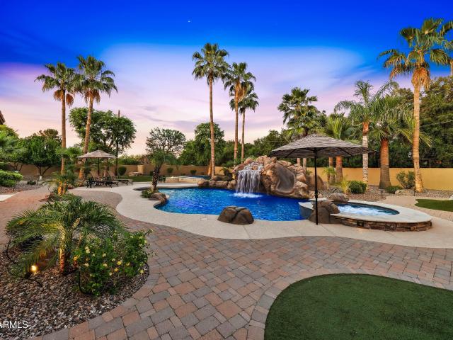 13201 N 65th Dr, Glendale, AZ 85304 | MLS #7009 | Compass
