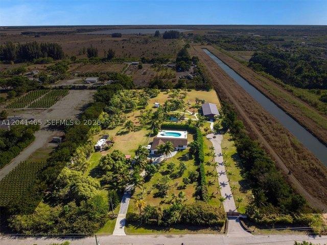 13201 SW 197th Ave, Miami, FL 33196