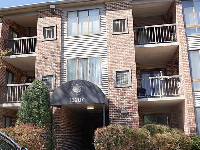 13207 Chalet Dr, Unit 104, Germantown, MD 20874 | MLS #MDMC2226 | Compass