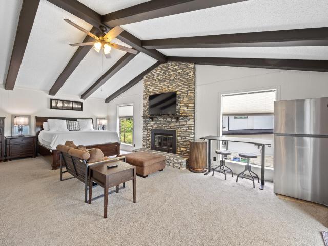 13207 Mansfield Dr