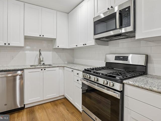 13208 Haddock Rd, Woodbridge, VA 22193 | MLS #VAPW2113 | Compass
