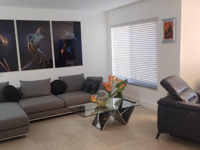 13208 SW 10th Ln, Miami, FL 33184 | MLS #A11895