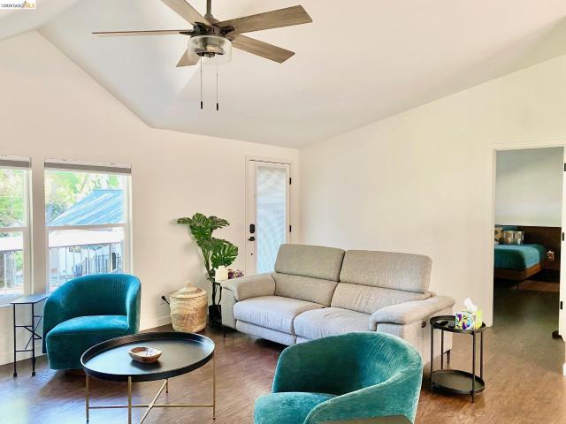 13209 Mueller Dr, Groveland, CA 95321 | MLS #41131