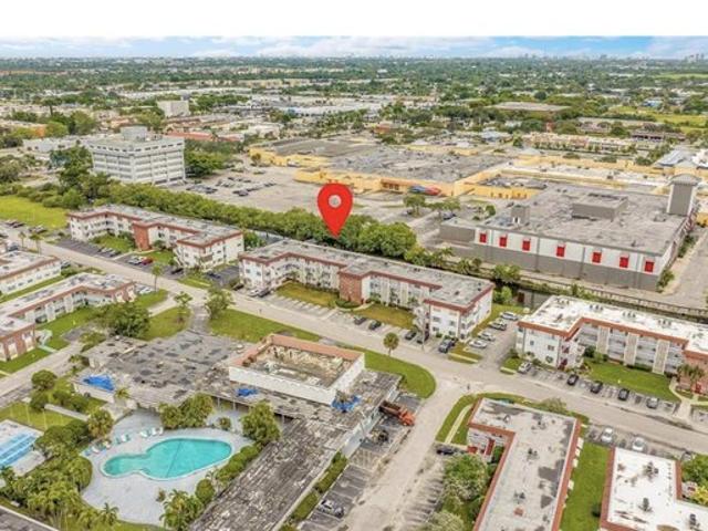1320 NW 43rd Ter Apt 106, Lauderhill, FL 33313